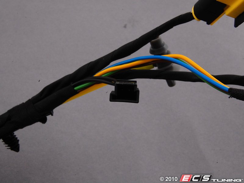 Genuine Mercedes Benz - 2207201335 - LOCK - (NO LONGER AVAILABLE)