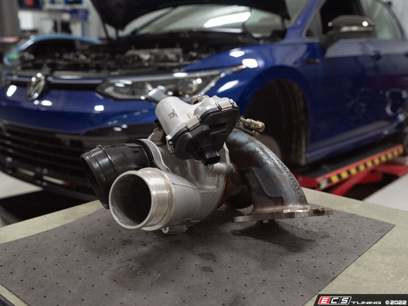 Assembled By ECS - 042653la01-01KT - MK8 GTI To Golf R Continental ...