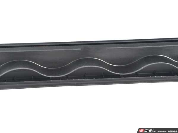 Genuine BMW - 51138070692 - ROOF RAILING, RIGHT (51-13-8-070-692)