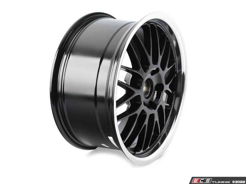 Beyern Wheels - 1885BYM305120B72 - Beyern Wheel - Mesh Style - 18x8.5 ...
