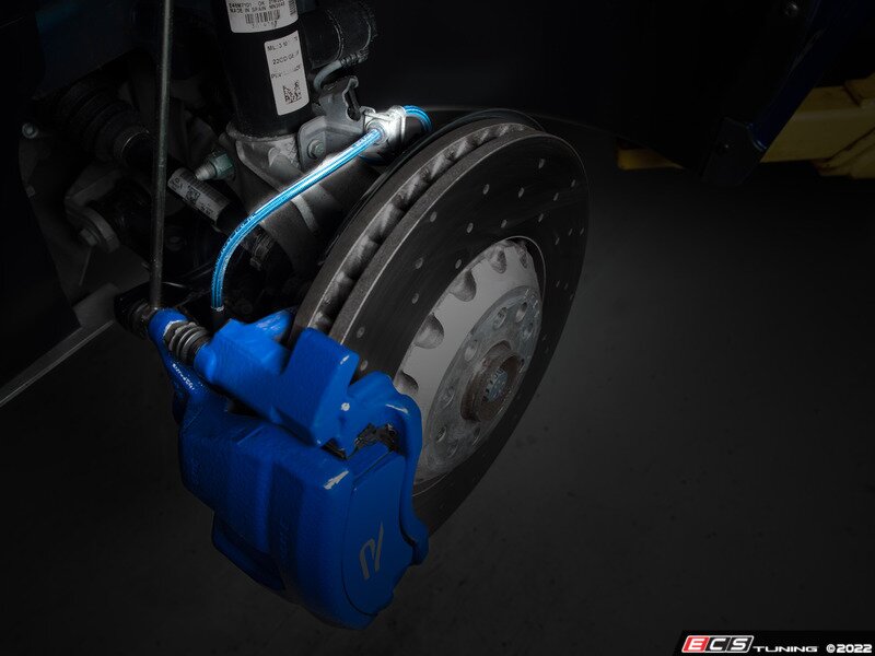 ECS - 018843LA01-02KT - MK8 Golf R Exact-Fit Stainless Steel Brake Line ...