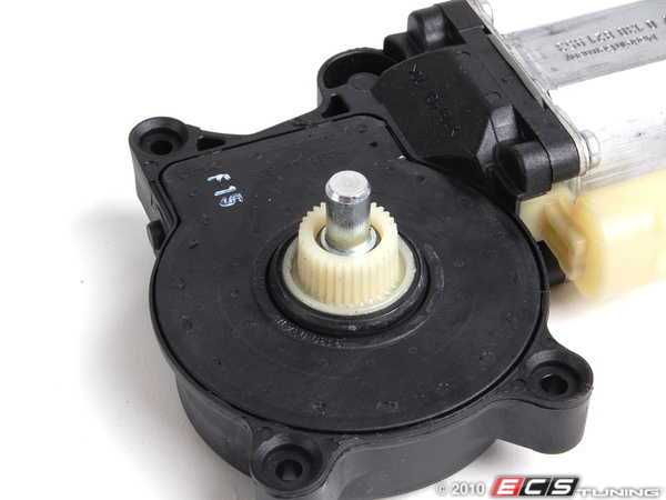 Genuine BMW - 67628381020 - E53 Front Window Motor - Right (67-62-8-381 ...