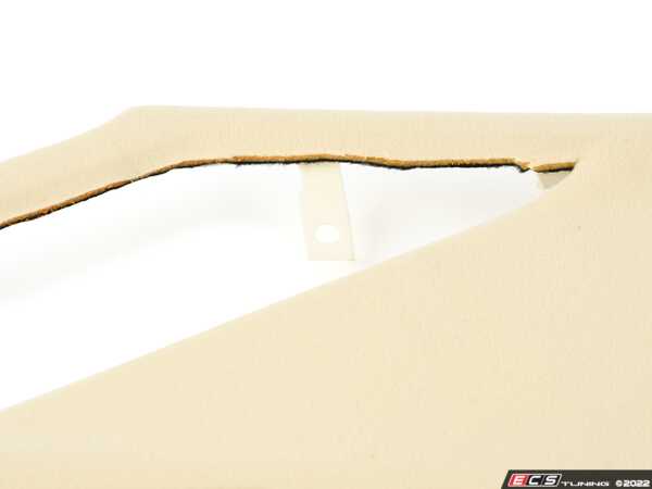 Genuine BMW - 51438250938 - RR RT COVER (51-43-8-250-938)