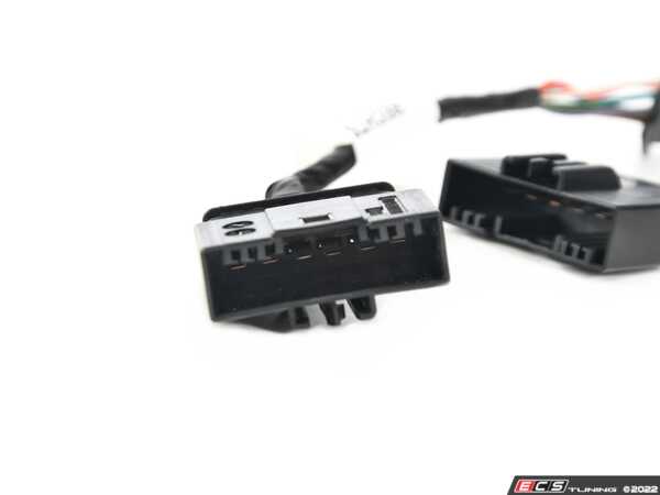 Genuine BMW - 61120153650 - Adapter Cable Set (61-12-0-153-650)