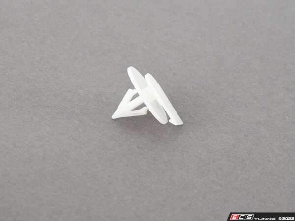 Auveco - 07137073915 - Clip - Priced Each