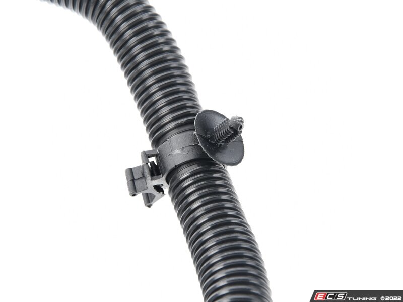 Vaico - 06E103217AD - Breather Tube