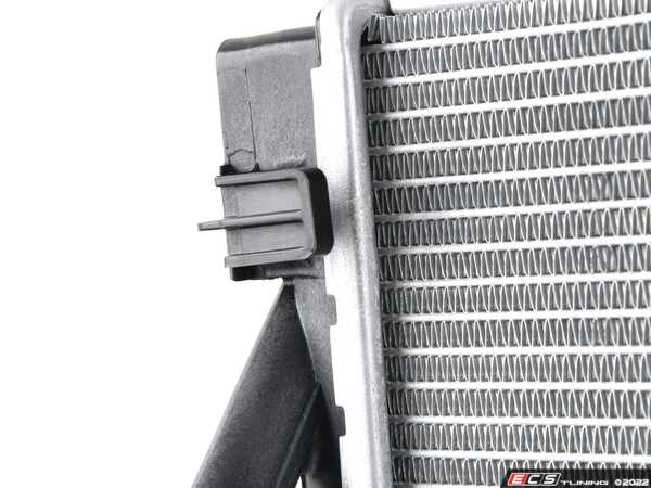 Genuine BMW - 17118743664 - BMW Replacement Radiator (17-11-8-743-664)