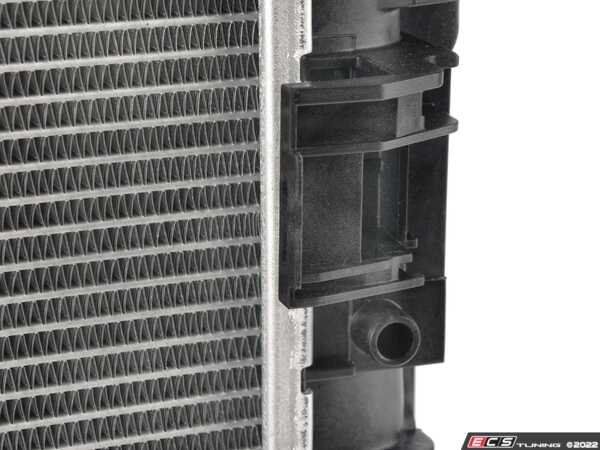Genuine BMW - 17118743664 - BMW Replacement Radiator (17-11-8-743-664)
