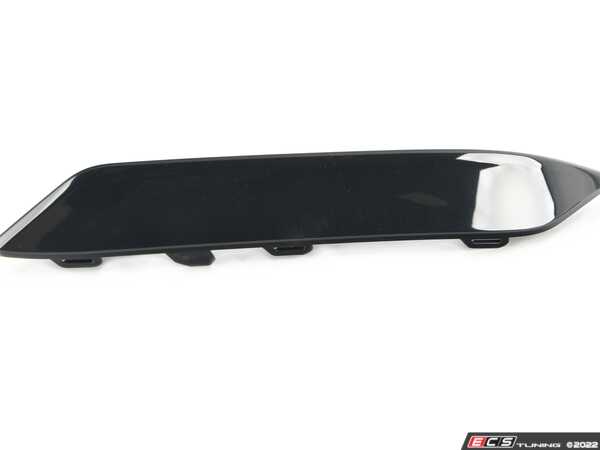 Genuine BMW - 51118074888 - PRESSURE LIP FRONT RIGHT (51-11-8-074-888)