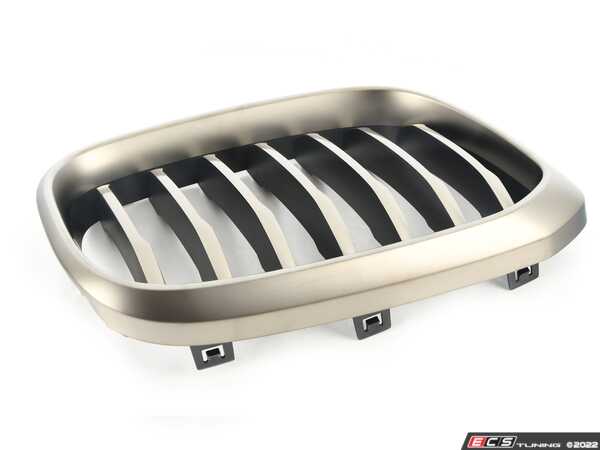 Genuine BMW - 51137464934 - Grille - Front - Right - Mpa (51-13-7-464-934)