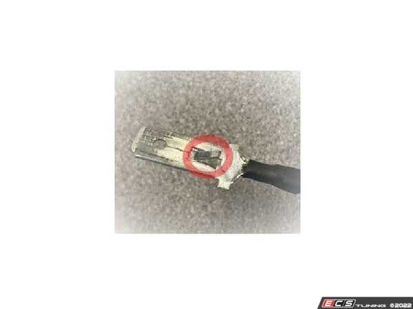 Holley - RBEC121 - Retrobright Unterminated Female Electrical Connector ...