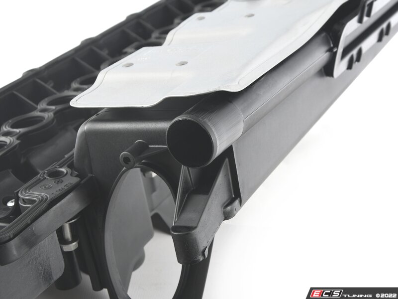 Genuine BMW - 11127786890 - COVER (11-12-7-786-890)