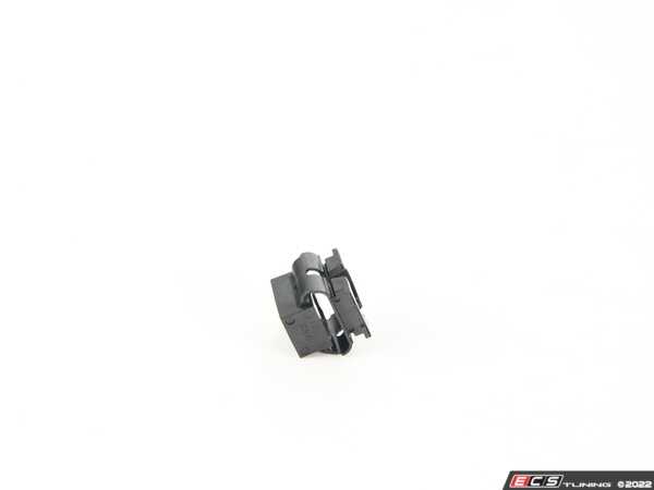 Genuine BMW - 07149321590 - CLIP FOR FOOTWELL TR (07-14-9-321-590)