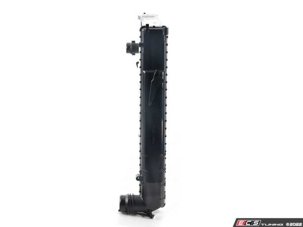 Genuine BMW - 17115A7DEF2 - E46 M3 Radiator (17-11-5-A7D-EF2)