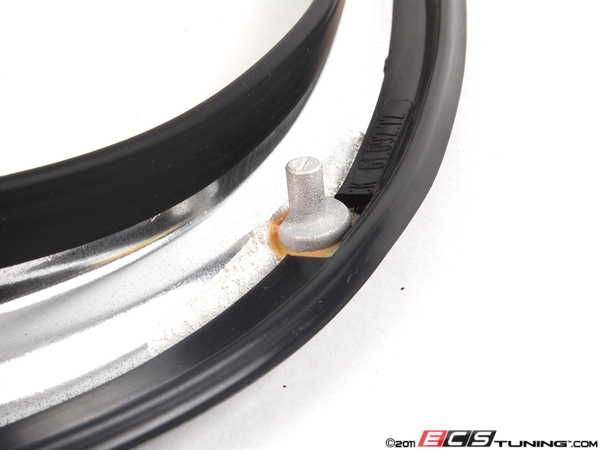 Genuine BMW - 51132232438 - C pillar trim - right (51-13-2-232-438)