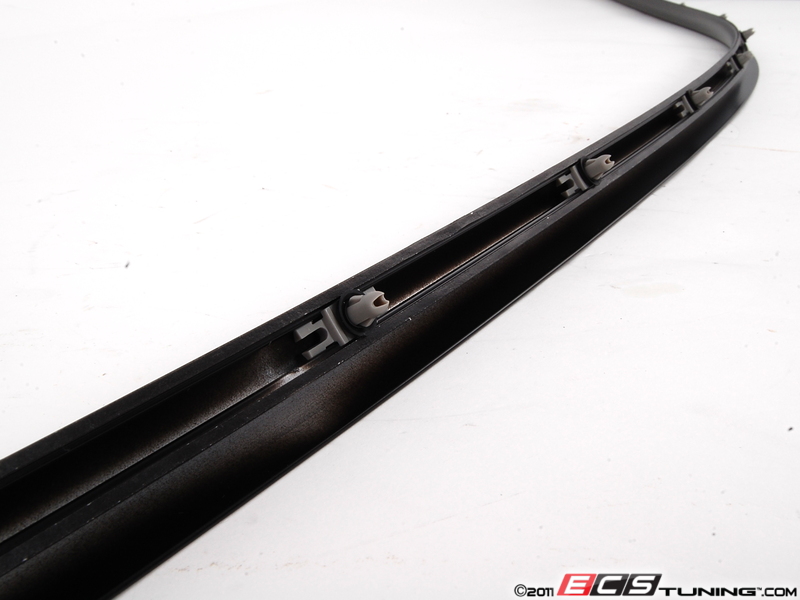 Genuine BMW - 51137117244 - E90 Upper Window Trim Strip - Right (51-13 ...