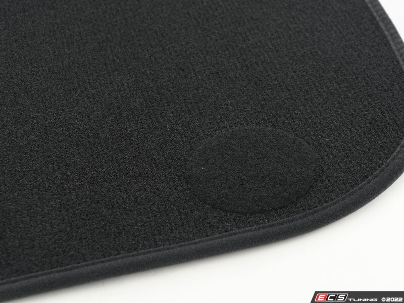 Genuine BMW - 51476996939 - SET OF FLOOR MATS (51-47-6-996-939)
