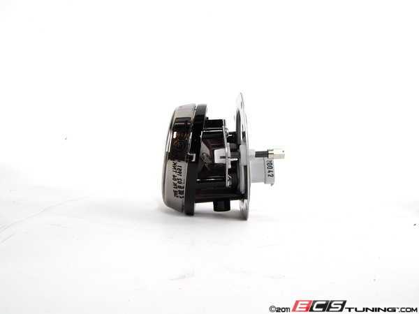 Genuine Mercedes Benz - 2048202156 - Fog Lamp - Left (Driver) Side