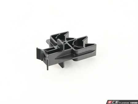 Genuine BMW - 16128485706 - CLIP (16-12-8-485-706)