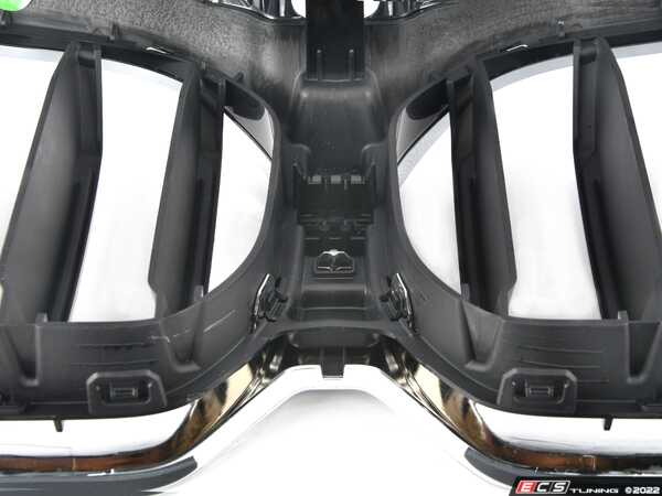 Genuine BMW - 51129852283 - GRILL FRONT (51-12-9-852-283)