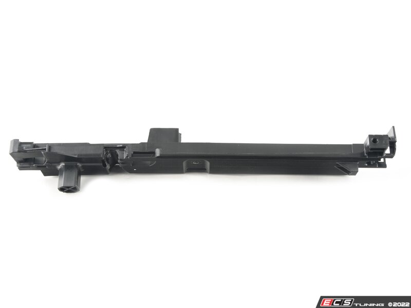 Genuine BMW - 17118666839 - Covering Right (17-11-8-666-839)