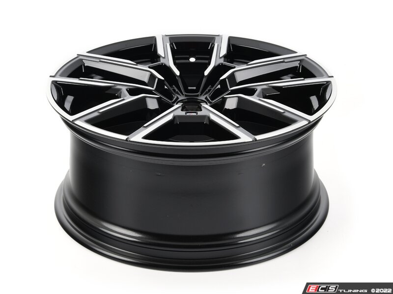 Genuine BMW - 36118747304 - DISC WHEEL LIGHT ALLOY JET B (36-11-8-747-304)