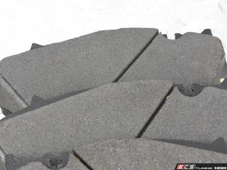 Genuine Volkswagen Audi - 4M8698151D - Front Brake Pad Set (4M8 698 151 D)