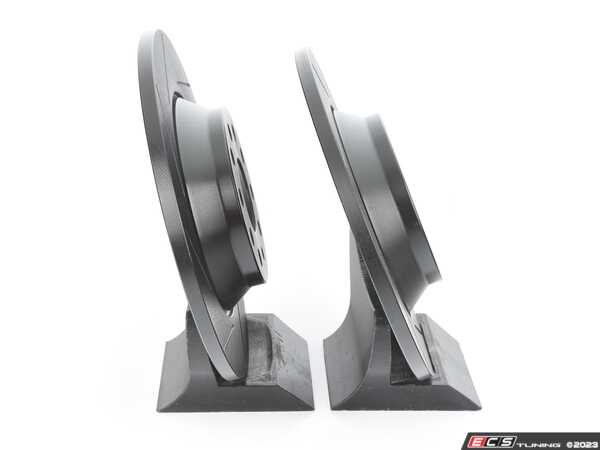 ECS - 3Q0615601A-S - Rear V5 Slotted Brake Rotors - Set (300x12)