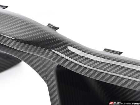 ECS - 033111LA01KT - MK8 Golf R Carbon Fiber Rear Diffuser