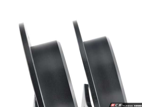 ECS - 34216755408-XS - Rear V5 Drilled & Slotted Brake Rotors - Set ...