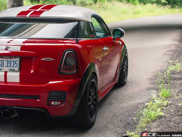 ECS - 511172833303KT - JCW Aero Trim Gloss Black Kit - With Gloss Euro ...