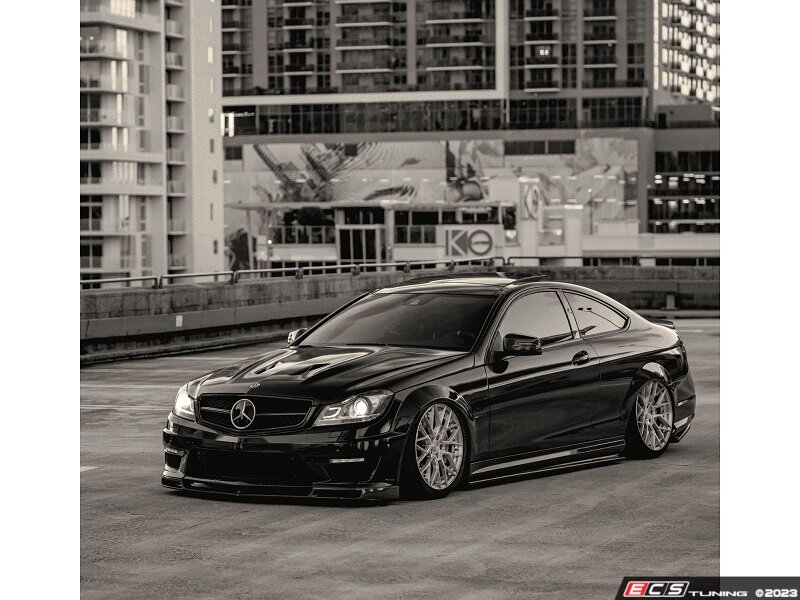 Suvneer - W204C63CFLIP2VRS - RS Designed W204 Facelift C63 Carbon Fiber ...