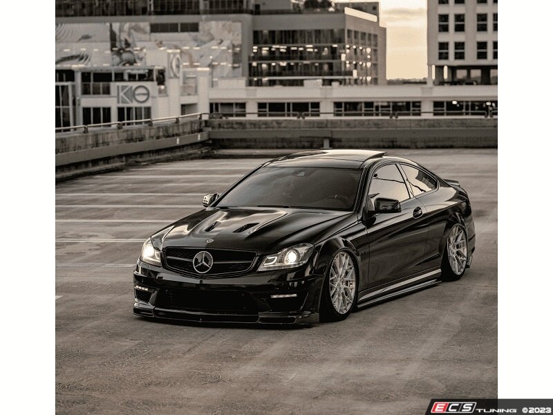 Suvneer - W204C63CFLIP2VRS - RS Designed W204 Facelift C63 Carbon Fiber ...