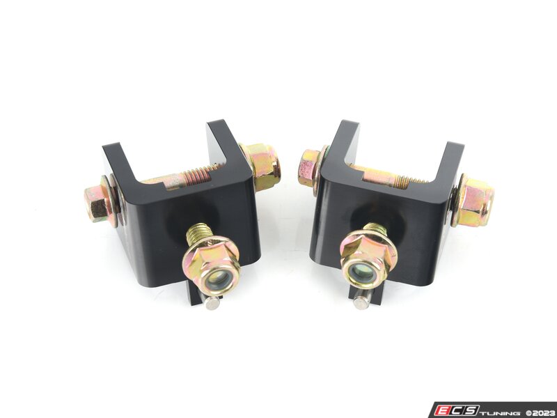 ECS - 008549LA01 - E36 Billet Sway Bar End Link Bracket Set - Rear