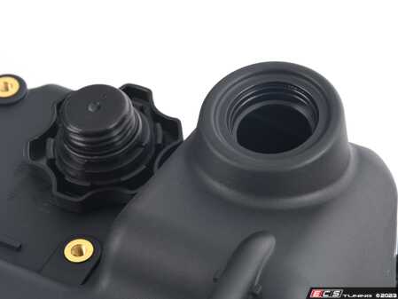 URO - 11128658461 - Valve Cover Without MINI Label