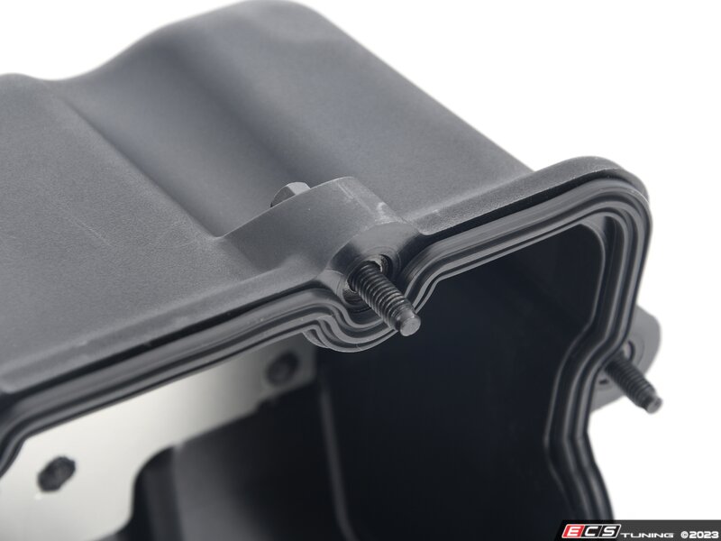 URO - 11128658461 - Valve Cover Without MINI Label