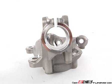 Genuine BMW - 31216793924 - Front Wheel Bearing Housing - Right (31-21 ...