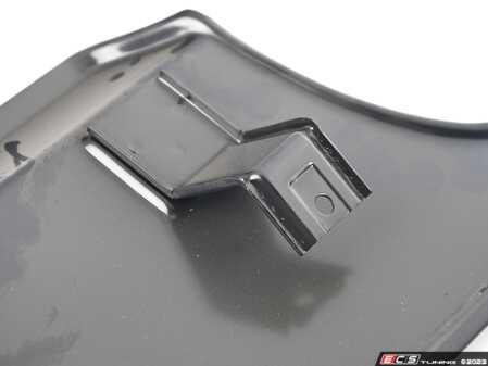 Genuine BMW - 51121862939 - Bumper (51-12-1-862-939)