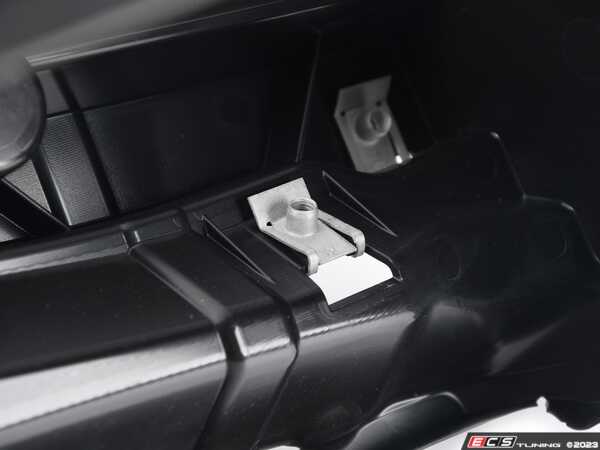 Genuine BMW - 51748073523 - AIR DUCTS TO RADIATOR (51-74-8-073-523)