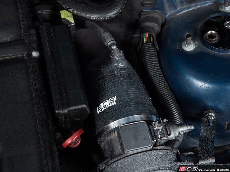 ECS - 008694la12bKT - E46 325 Luft-Technik Intake System - Black Filter