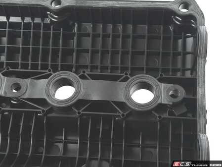 URO - 11121703341 - Valve Cover - M52/S52