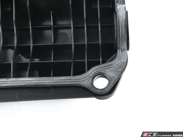 URO - 11121703341 - Valve Cover - M52/S52