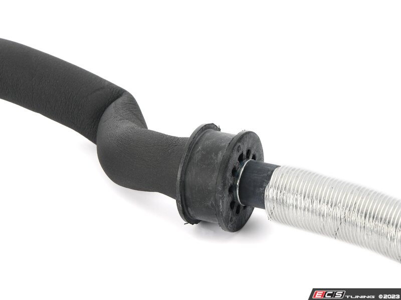 Genuine BMW - 64538390979 - PRESSURE HOSE (64-53-8-390-979)