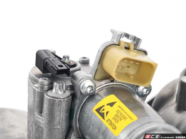 Genuine BMW - 27107599690 - Transfer Case (27-10-7-599-690)