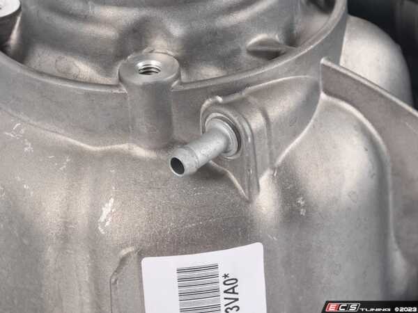 Genuine BMW - 27107599690 - Transfer Case (27-10-7-599-690)