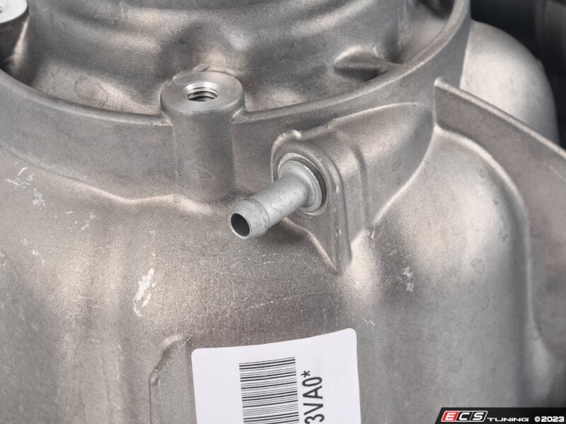 Genuine BMW - 27107599690 - Transfer Case (27-10-7-599-690)