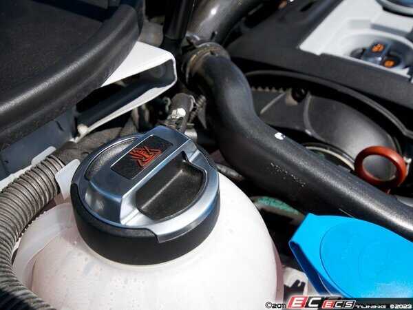 Bremmen Parts - 420121321 - Audi R8 Expansion Tank Cap