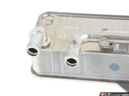 Genuine Volkswagen Audi - 4S0317019A - OIL COOLER (4S0 317 019 A)