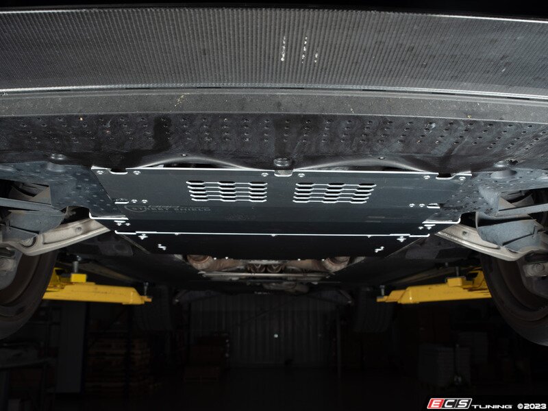 ECS - 044137la01KT - C8 RS6 / RS7 / S6 / S7 Street Shield Skid Plate
