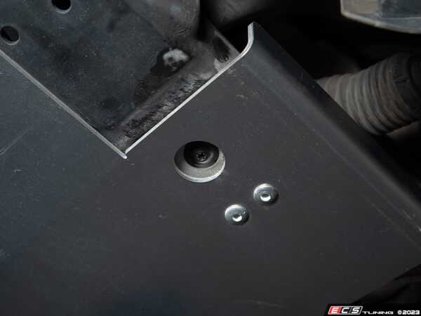 ECS - 044137la01KT - C8 RS6 / RS7 / S6 / S7 Street Shield Skid Plate